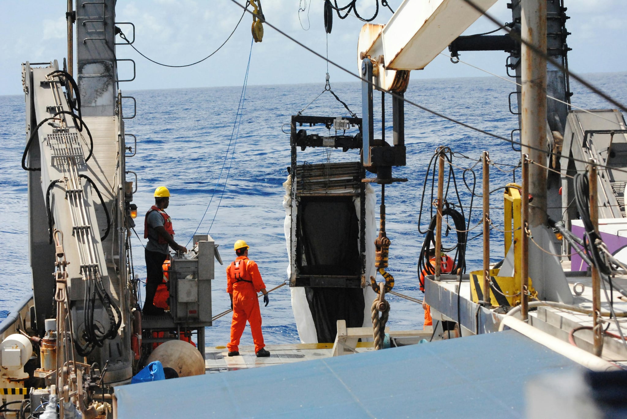 PH honours seafarers on Day of the Seafarer – DFA